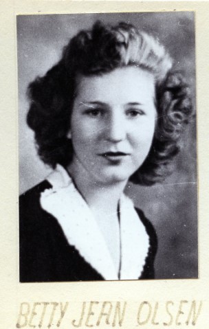 MHS 1944 Senior Class